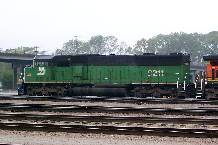 BNSF 9211